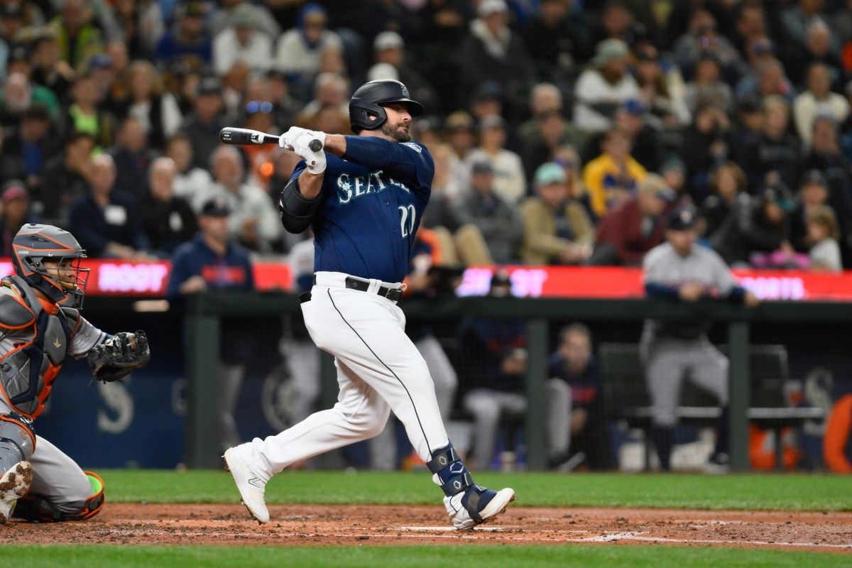 Former Seattle Mariners' Power Hitter Signs Minor League Deal with ...