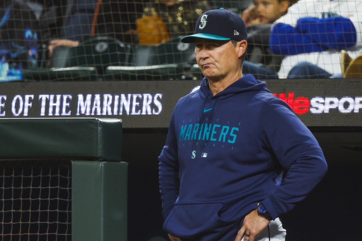 Seattle Mariners Put Out Lineup of Several Starters For First Spring ...