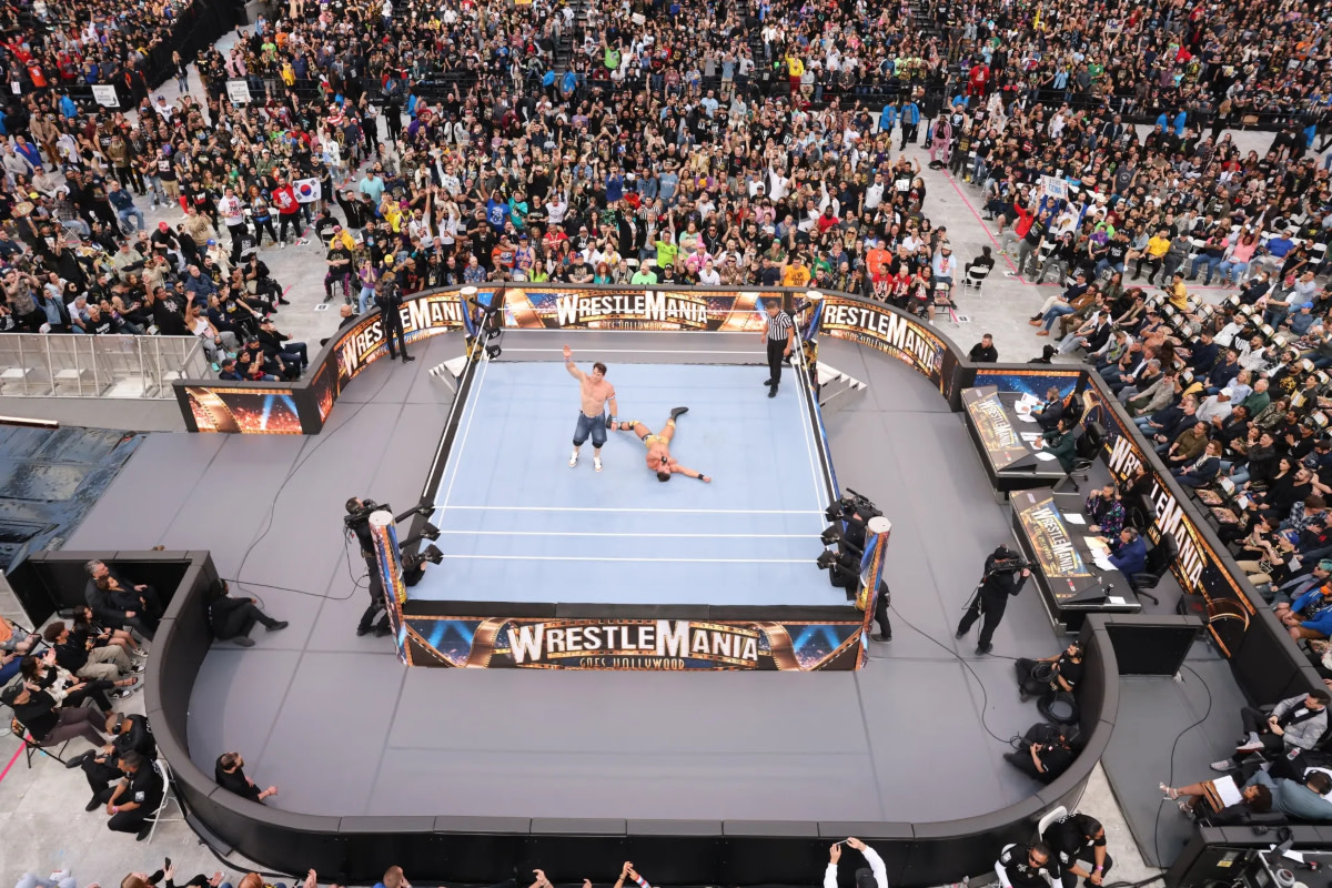 Major WWE Championship Ladder Match Added To WrestleMania XL Card ...