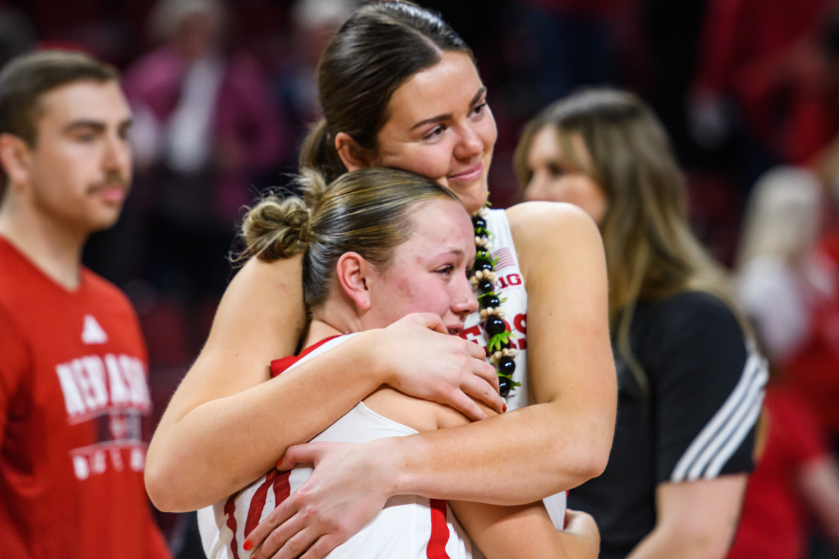 Gallery: Husker Women Drub the Gophers - All Huskers