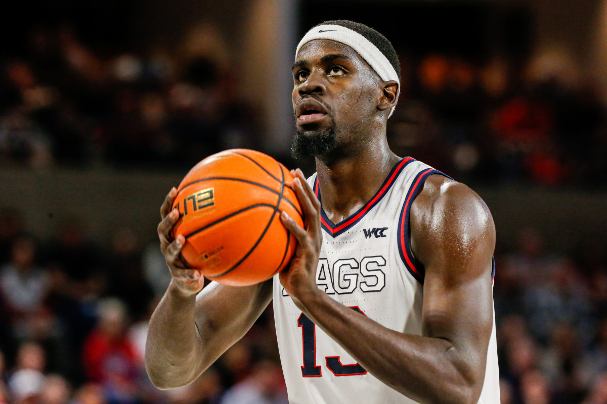 Graham Ike leads Gonzaga to big Quad 1 road victory over USF Dons ...