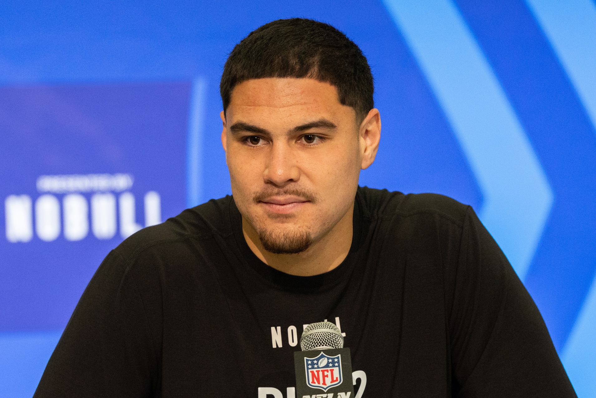 UCLA Football: Laiatu Latu Met With Storied NFC Team Ahead of Combine ...