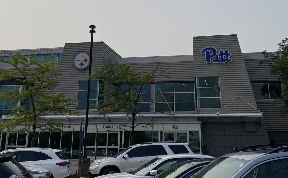 Pitt Panthers-Steelers Facility Partnership Faces Criticism - Sports ...