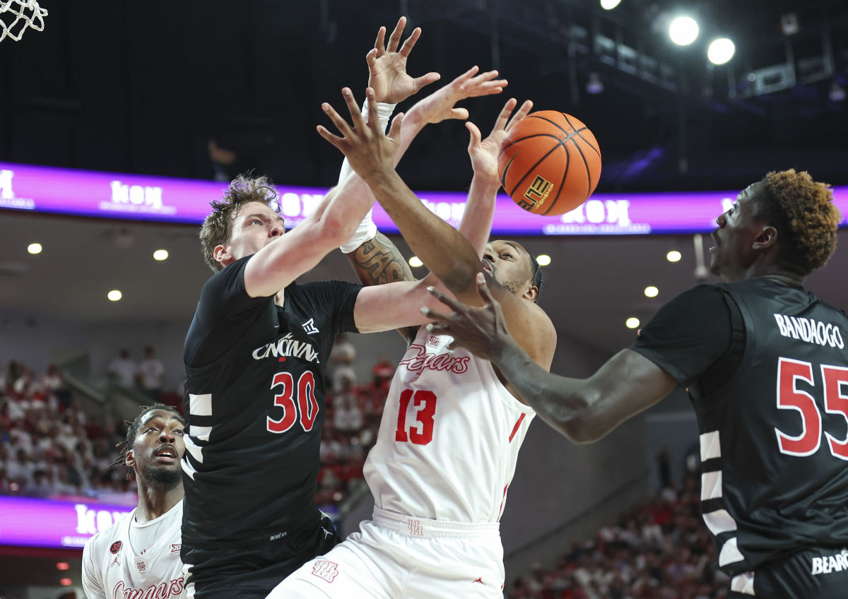 Winners and Losers from Cincinnati Bearcats Basketball's 67-59 loss to ...