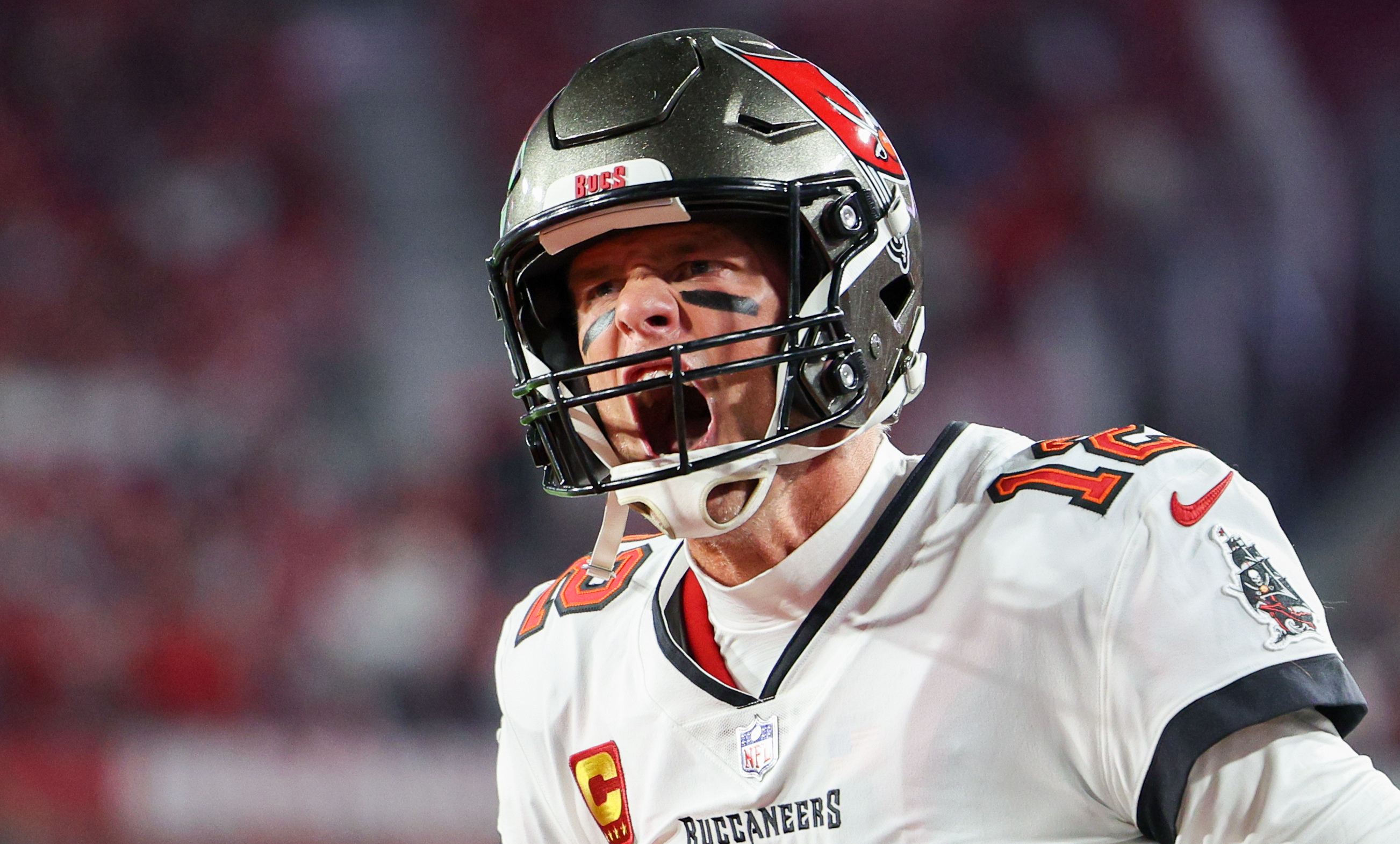 Buccaneers' Legend Tom Brady Runs Faster 40-Yard Dash in 2024 Than He Did in 2000 - Tampa Bay ...