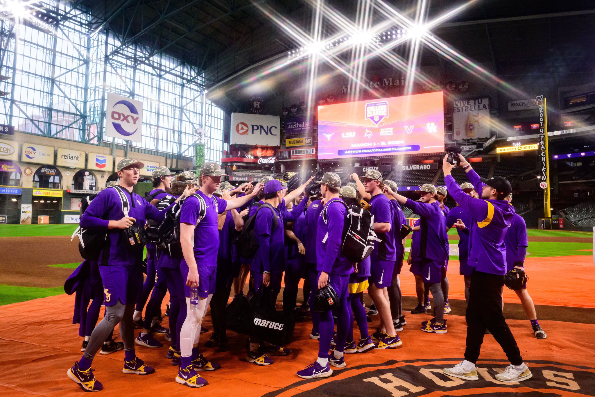 How to Watch: No. 2 LSU vs. Texas in Minute Maid Park - Sports ...