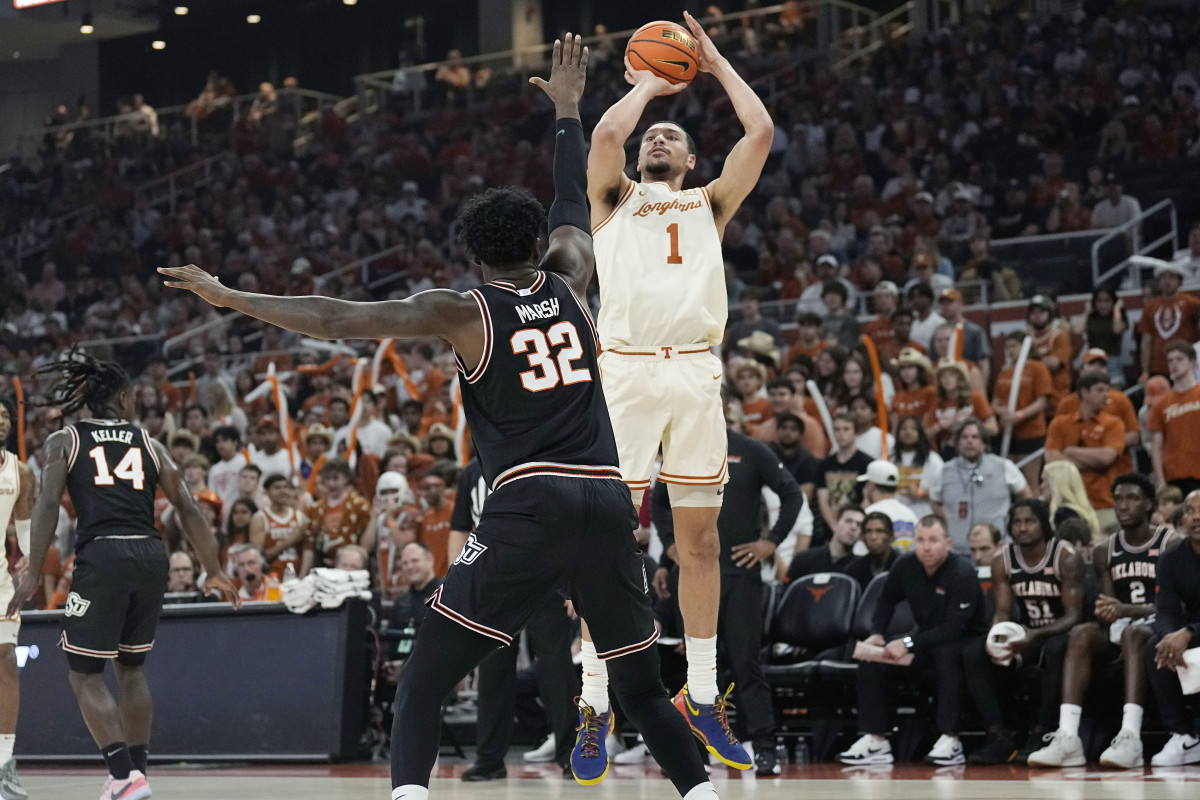 Texas Longhorns Bid Farewell to Oklahoma State Cowboys in First Win of ...