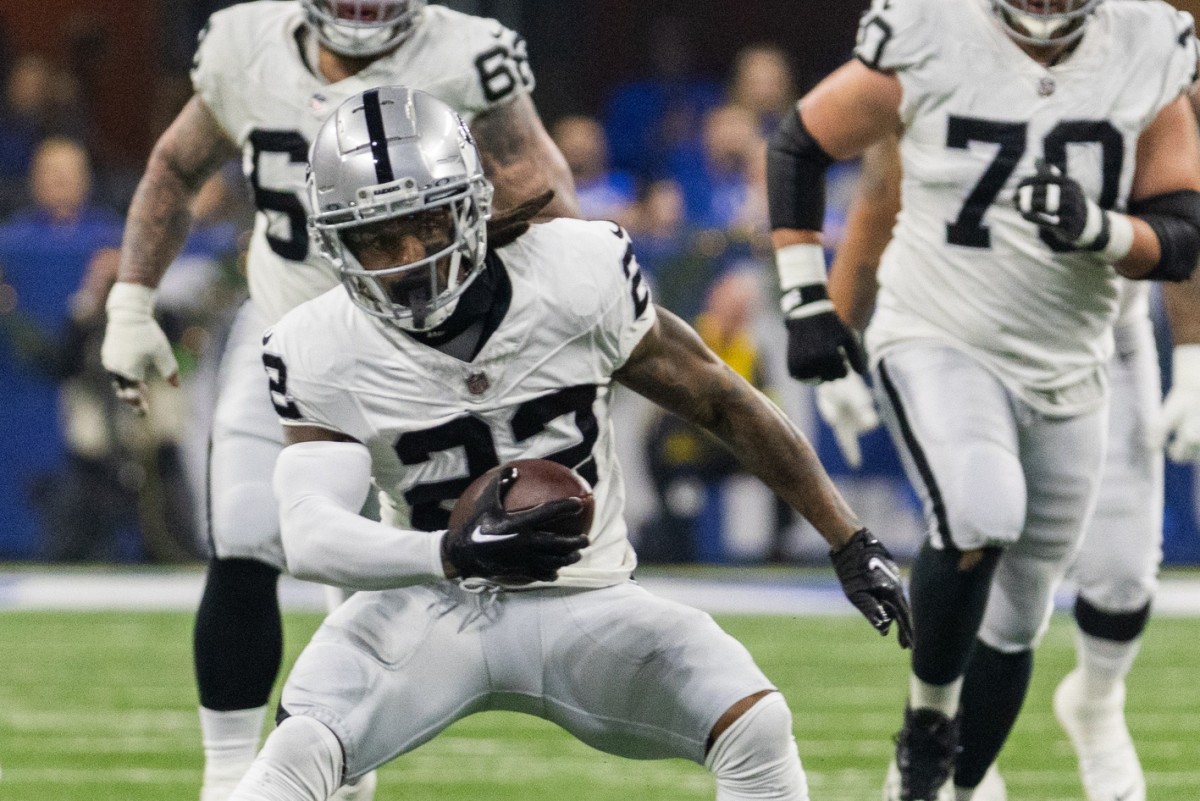 Las Vegas Raiders re-sign veteran running back Ameer Abdullah - Sports ...