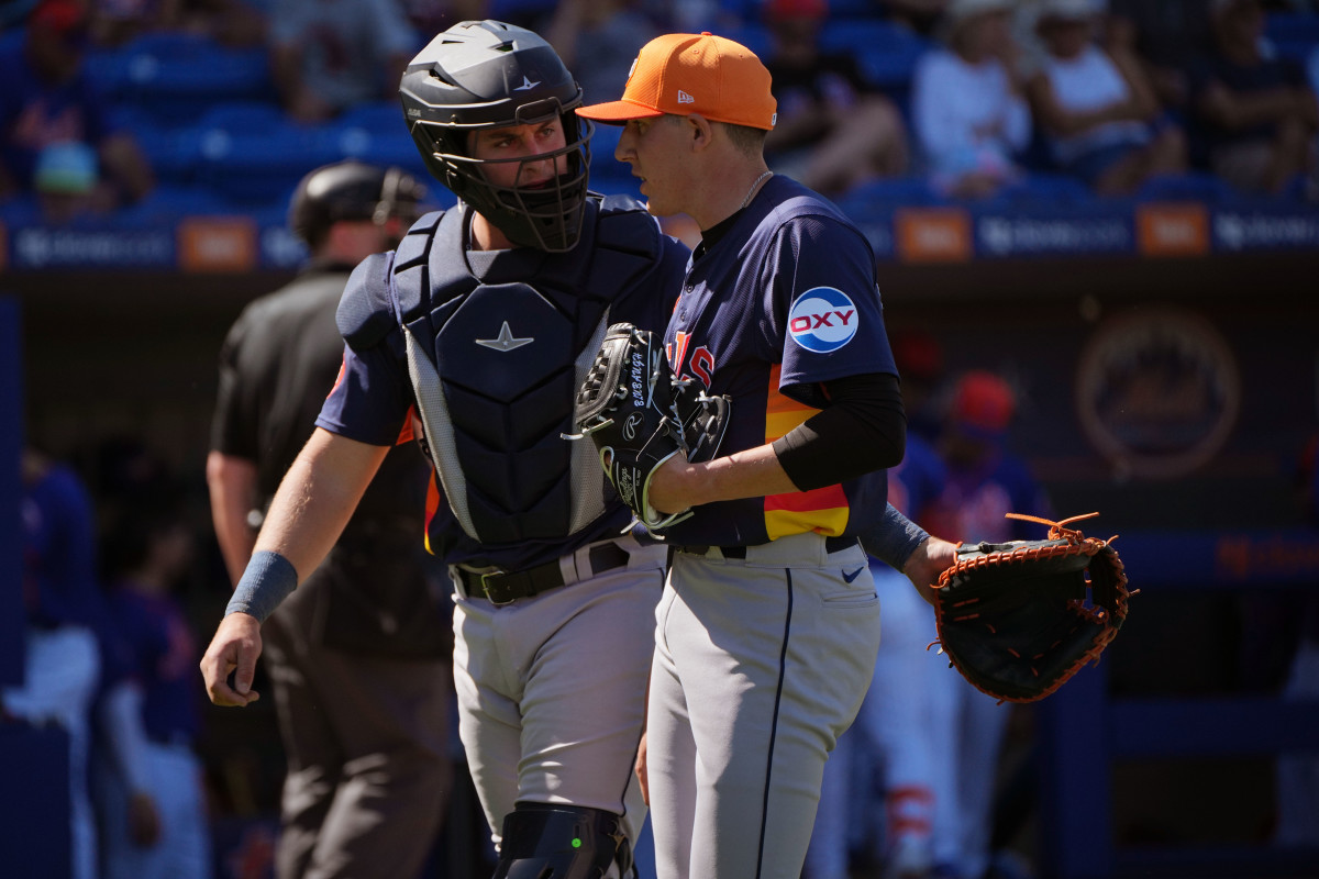 Houston Astros Catcher Facing Older Brother For First Time in MLB ...