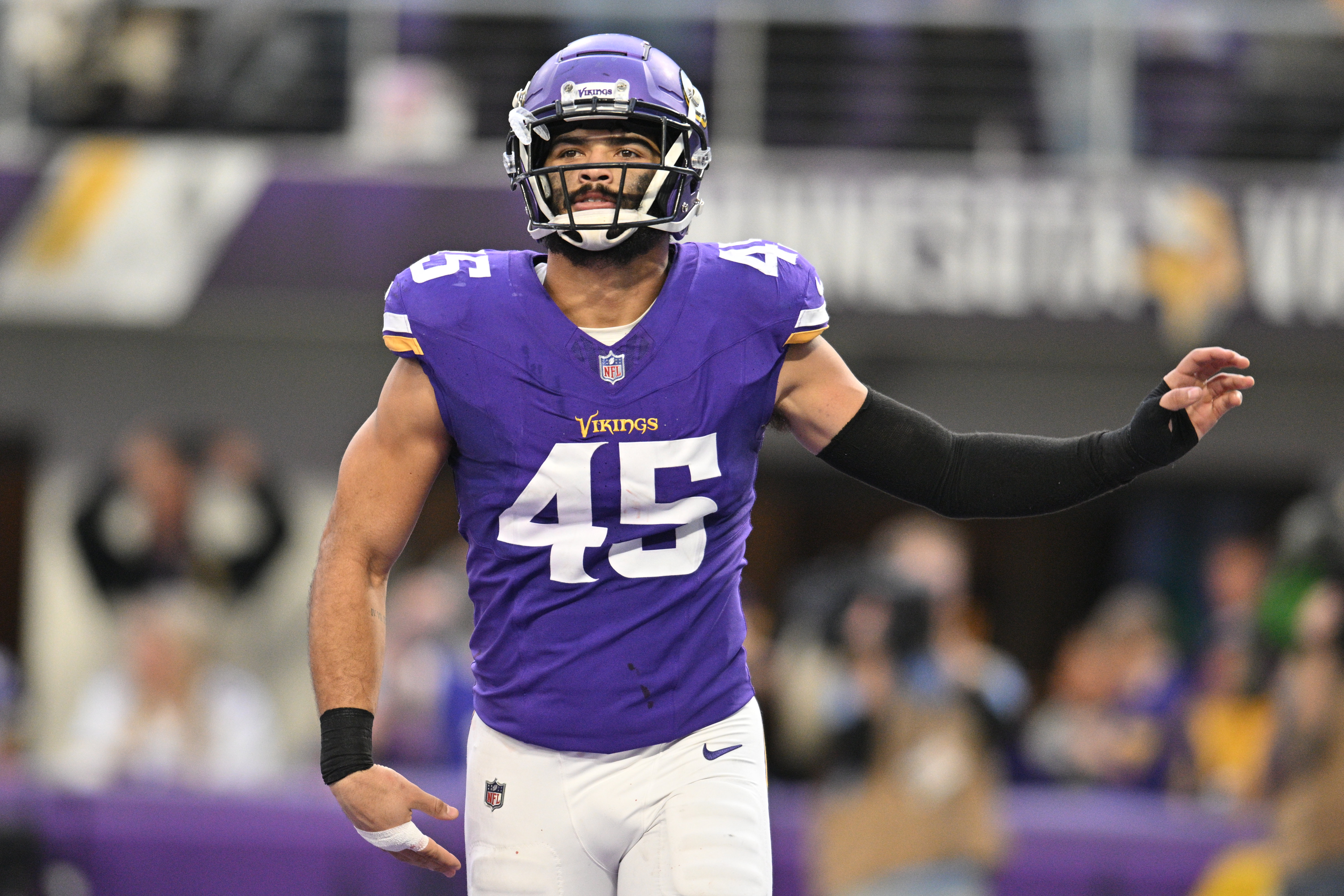 Report: Vikings losing linebacker Troy Dye to Chargers - Sports ...