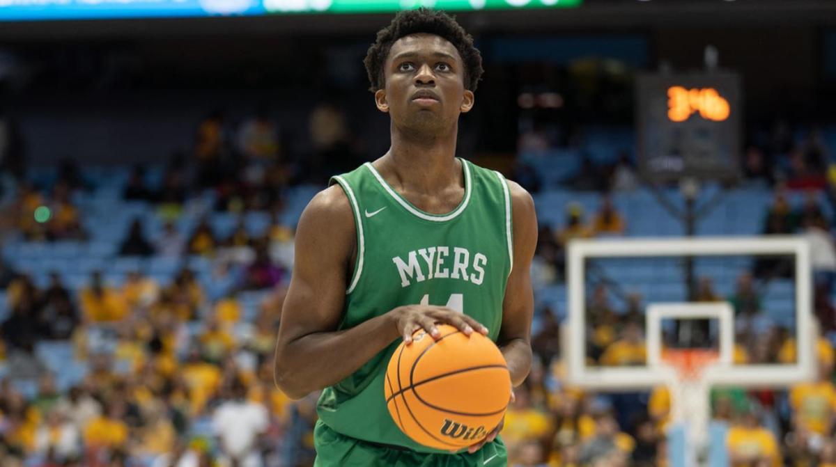 Elite Guard Sir Mohammed Commits To Notre Dame - Sports Illustrated ...