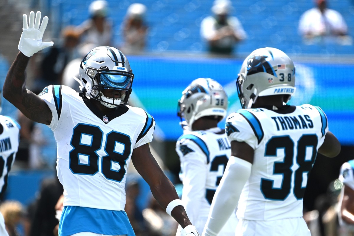 Quick Hits: Loads of Injury Updates, Right Guard Battle, Bryce vs. Jets ...