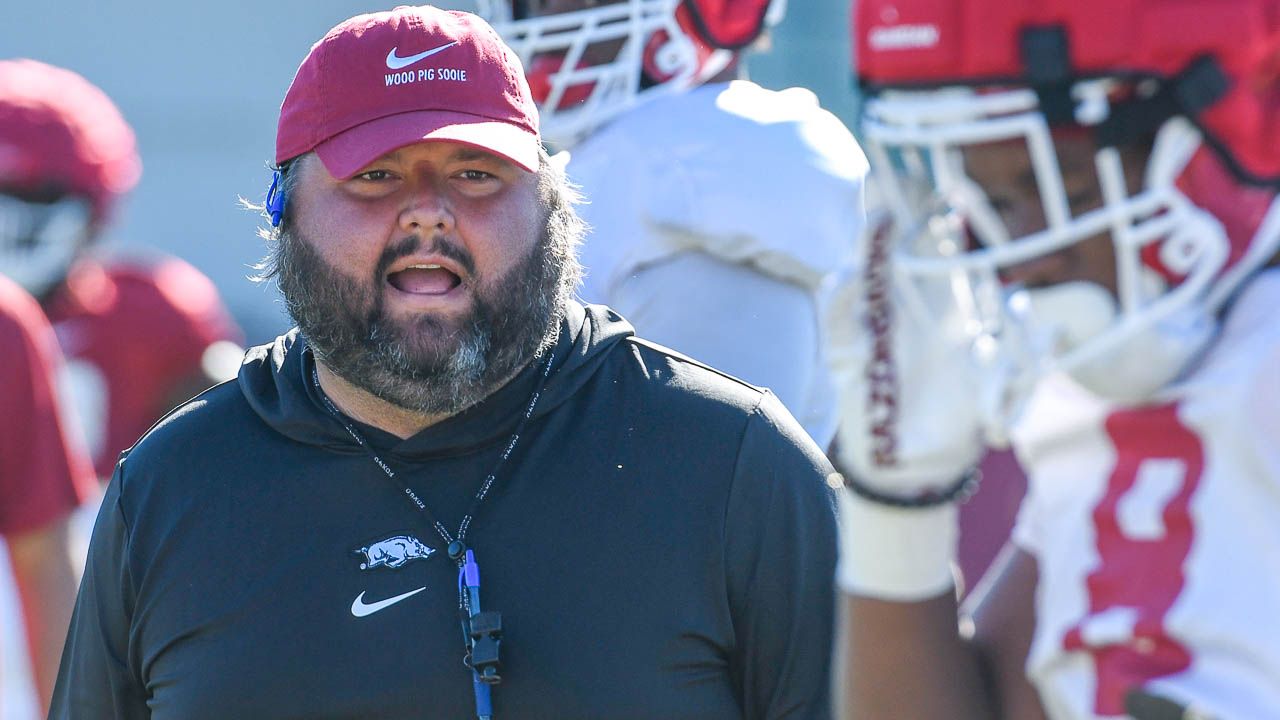 Hogs' Offensive Line Coach Cody Kennedy on Tuesday Practice - Sports ...