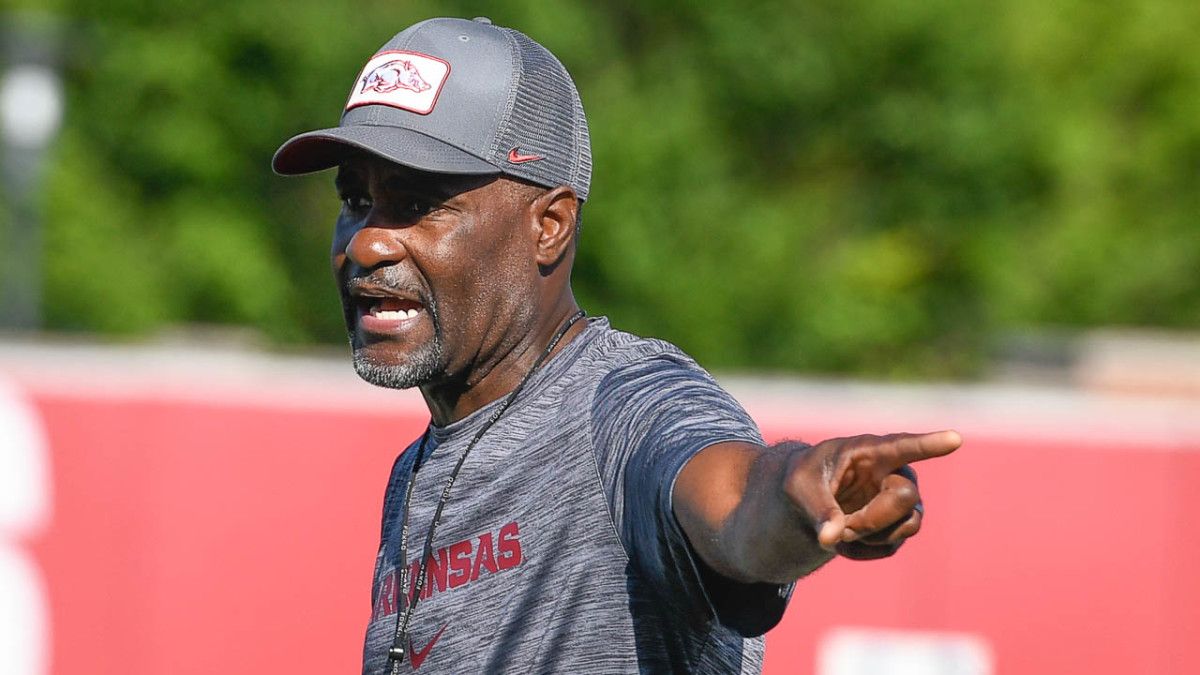 Transfer Jaheim Singletary gives Razorbacks boost in size in secondary ...