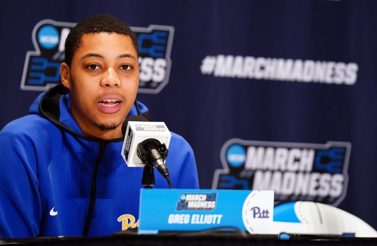Former Pitt G Greg Elliot Signs Pro Contract - Sports Illustrated ...