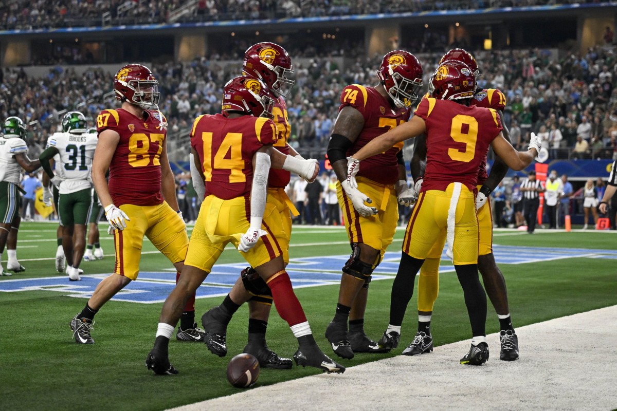 USC's High-Scoring Offense Falls Just Short of Top Ranking - Sports ...