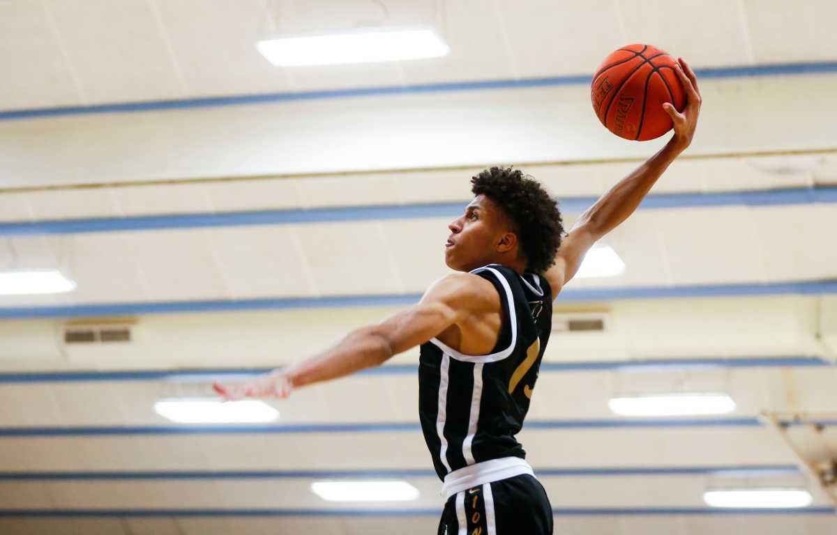 Cameron Carr Could Be The Next Great Guard At Tennessee Basketball ...