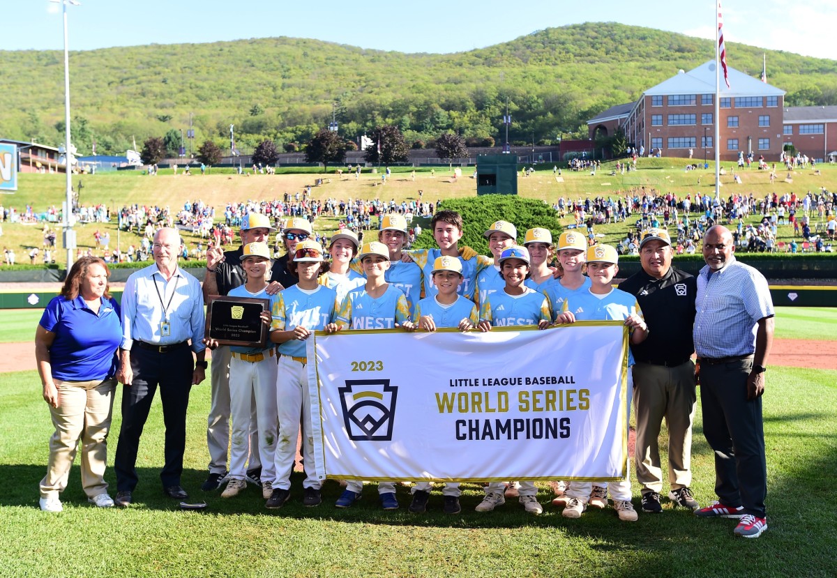 Los Angeles Angels and Los Angeles Dodgers Congratulate LLWS Champions ...