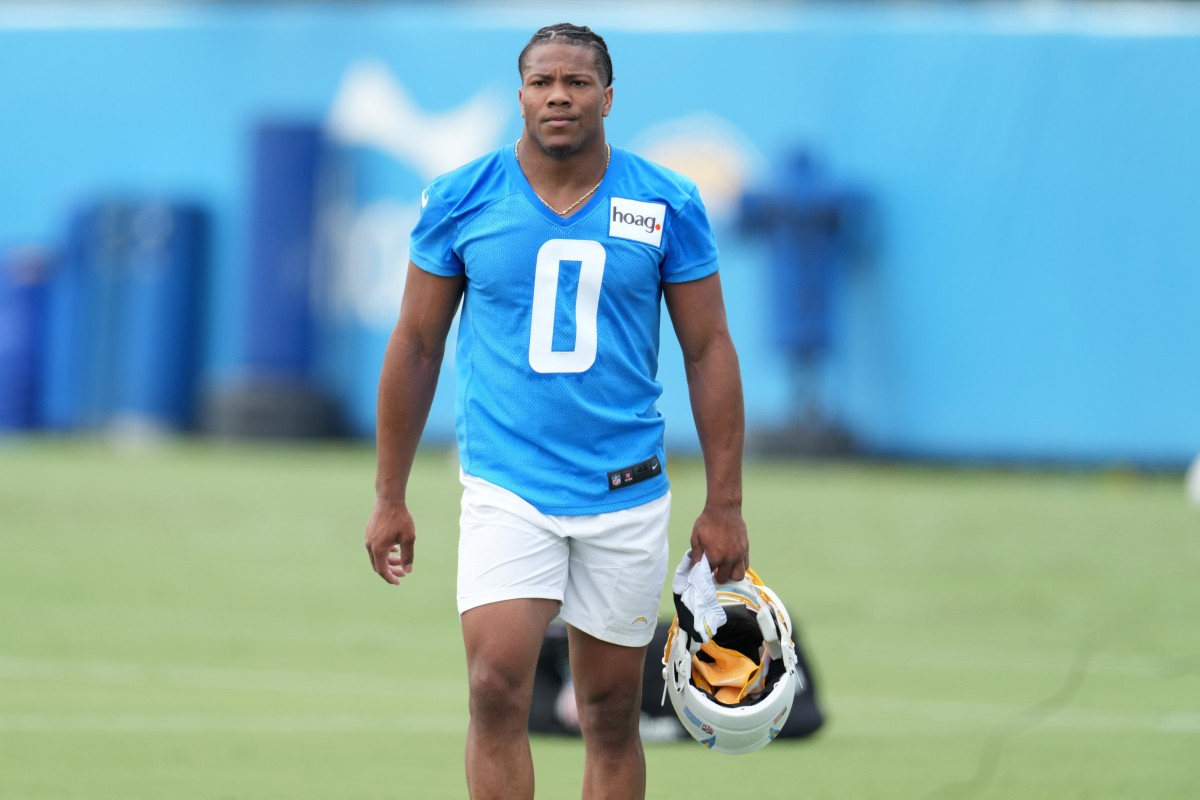 Chargers News: Daiyan Henley Stuns Preseason with Highest Rookie LB ...