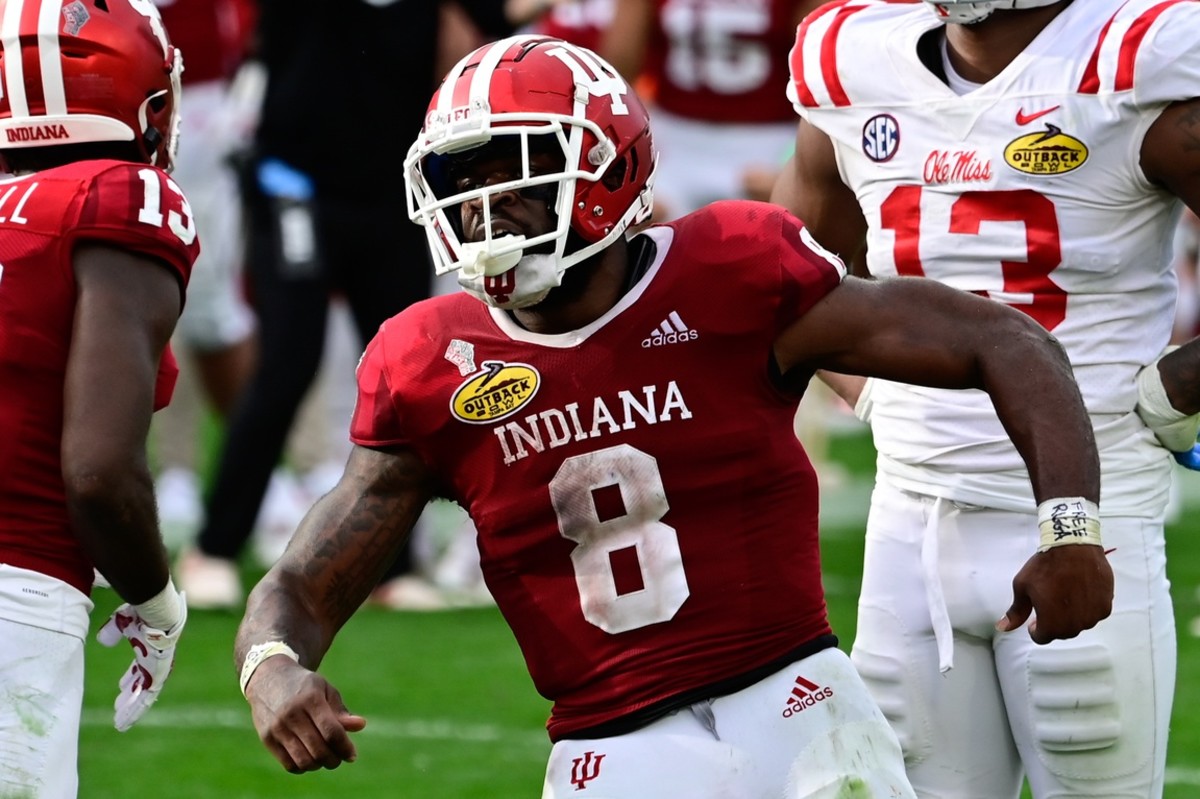 Former Indiana Football Player Stevie Scott III Cut by Arizona ...