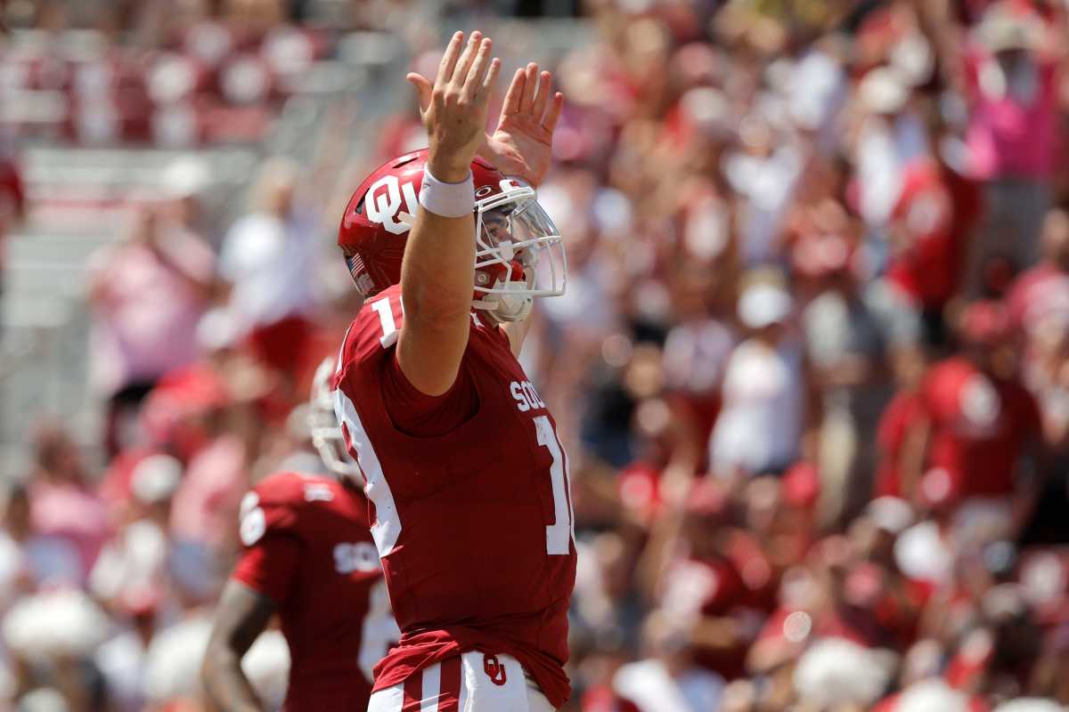 WATCH: Jackson Arnold Launches Touchdown Bomb to Brenen Thompson ...