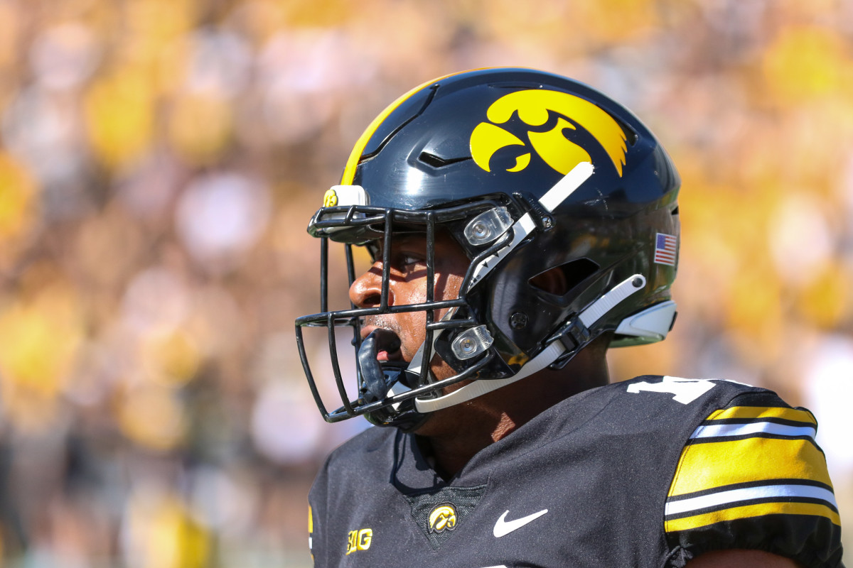 Nick Jackson Settling In at Iowa - Sports Illustrated Iowa Hawkeyes ...