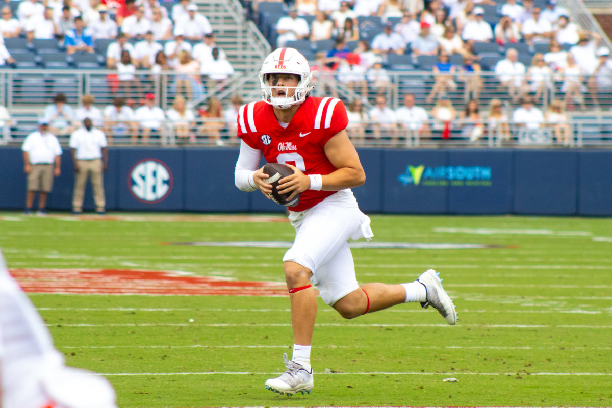 Tulane Green Wave Backup QB Kai Horton Picks Apart Ole Miss Rebels ...