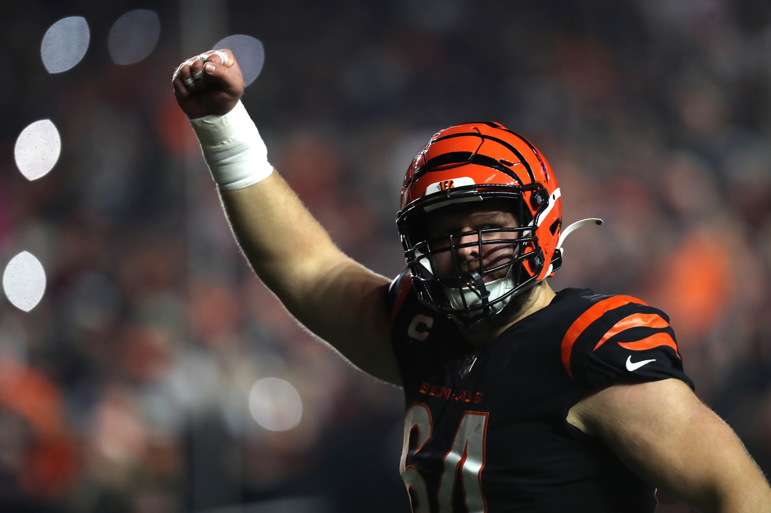 Cincinnati Bengals center Ted Karras Leaving Lasting Impact Both On and ...