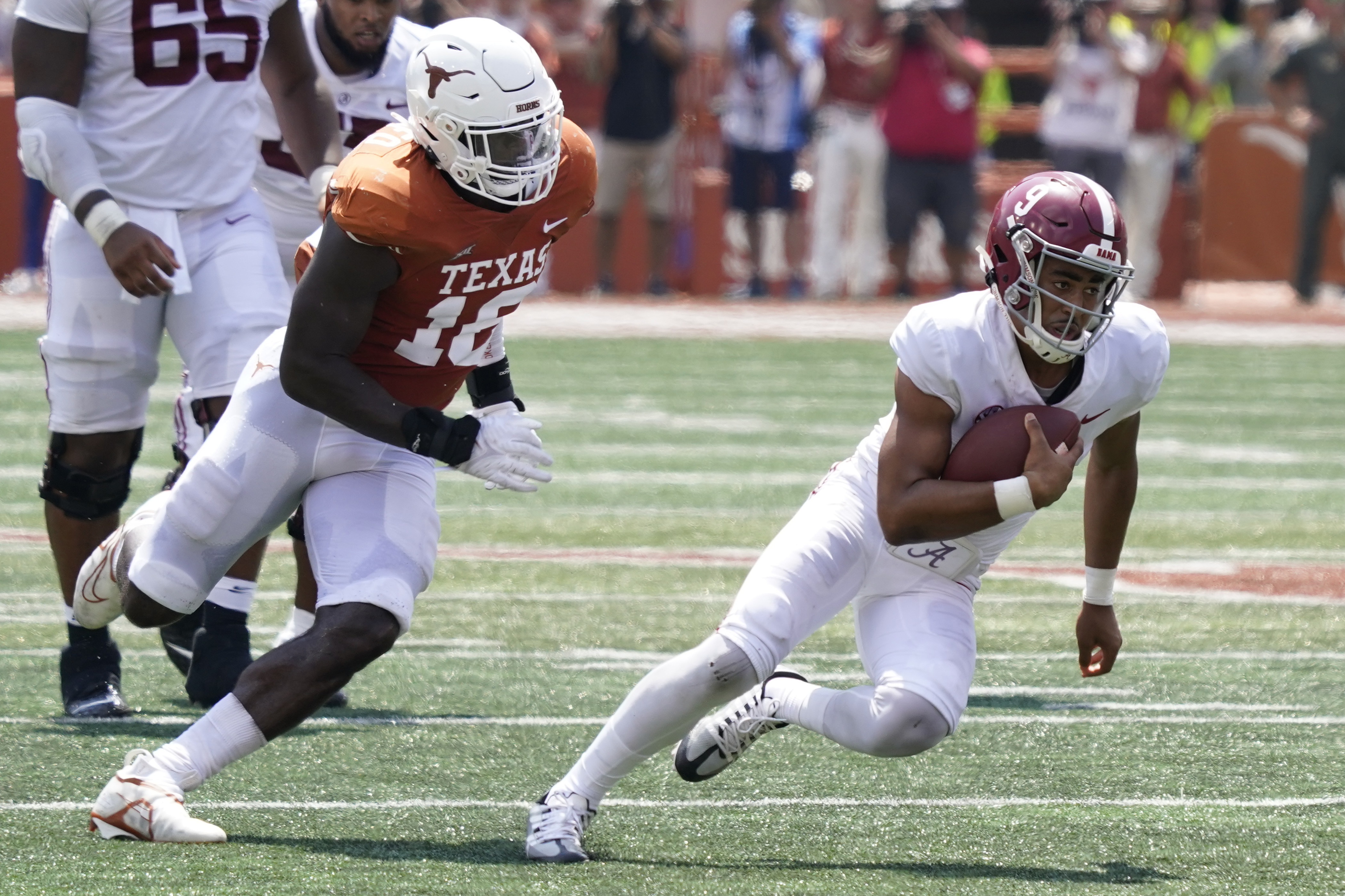 Texas Longhorns Ryan Watts' Near Sack vs. Alabama Crimson Tide 'Hard to ...