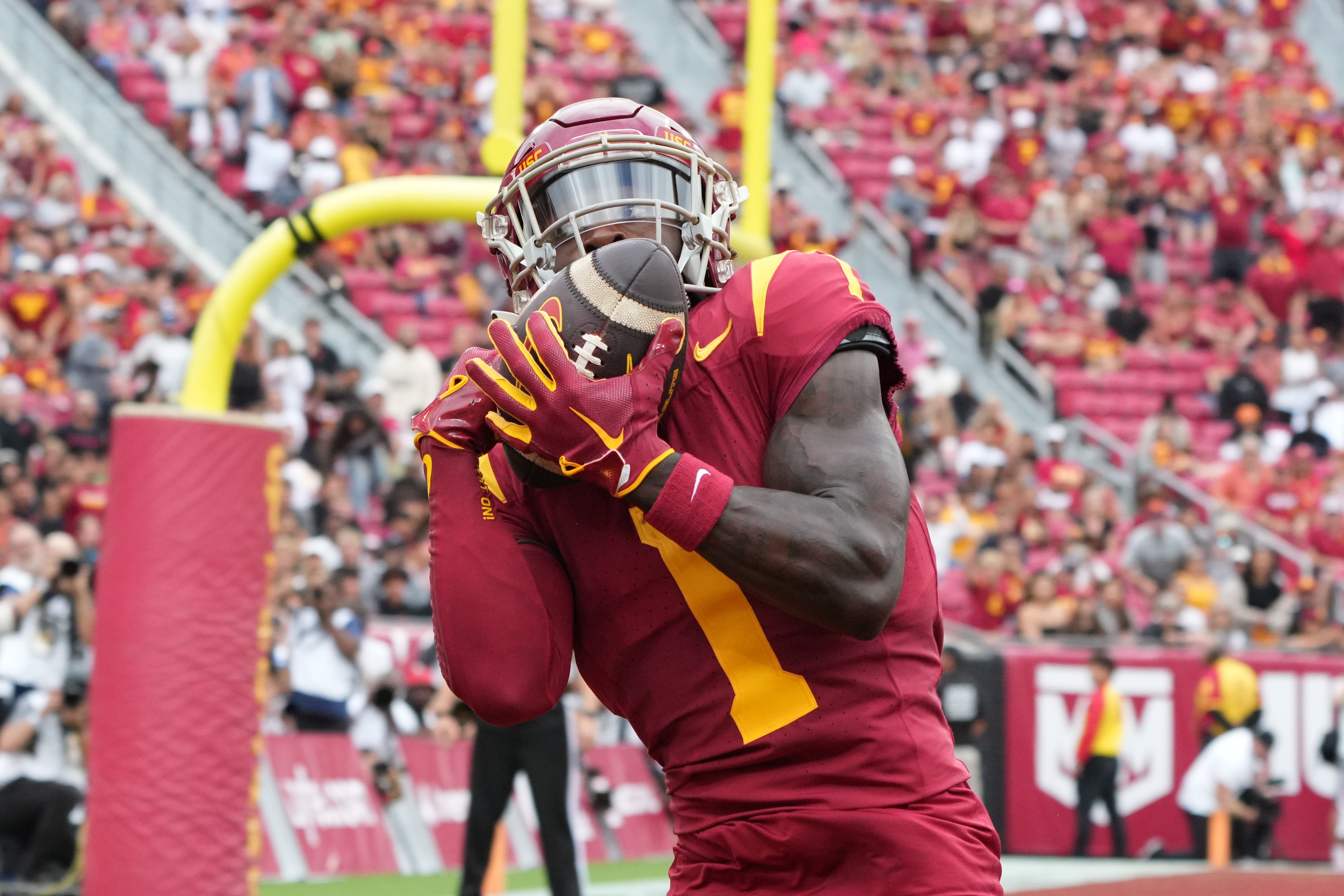 USC Football: How Fans Feel About Freshman WR After First Game - Sports ...