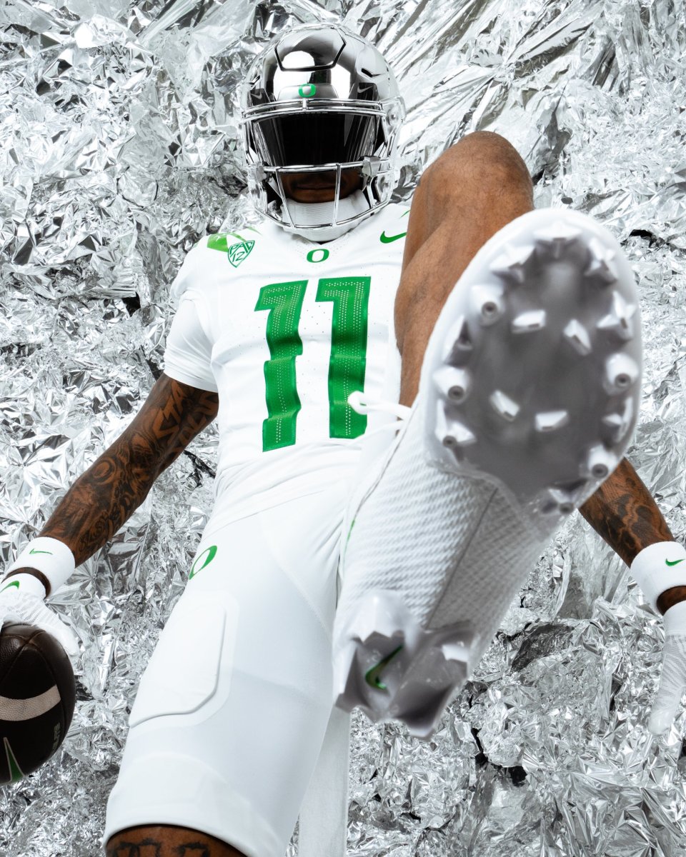 Oregon Ducks Football Uniforms White