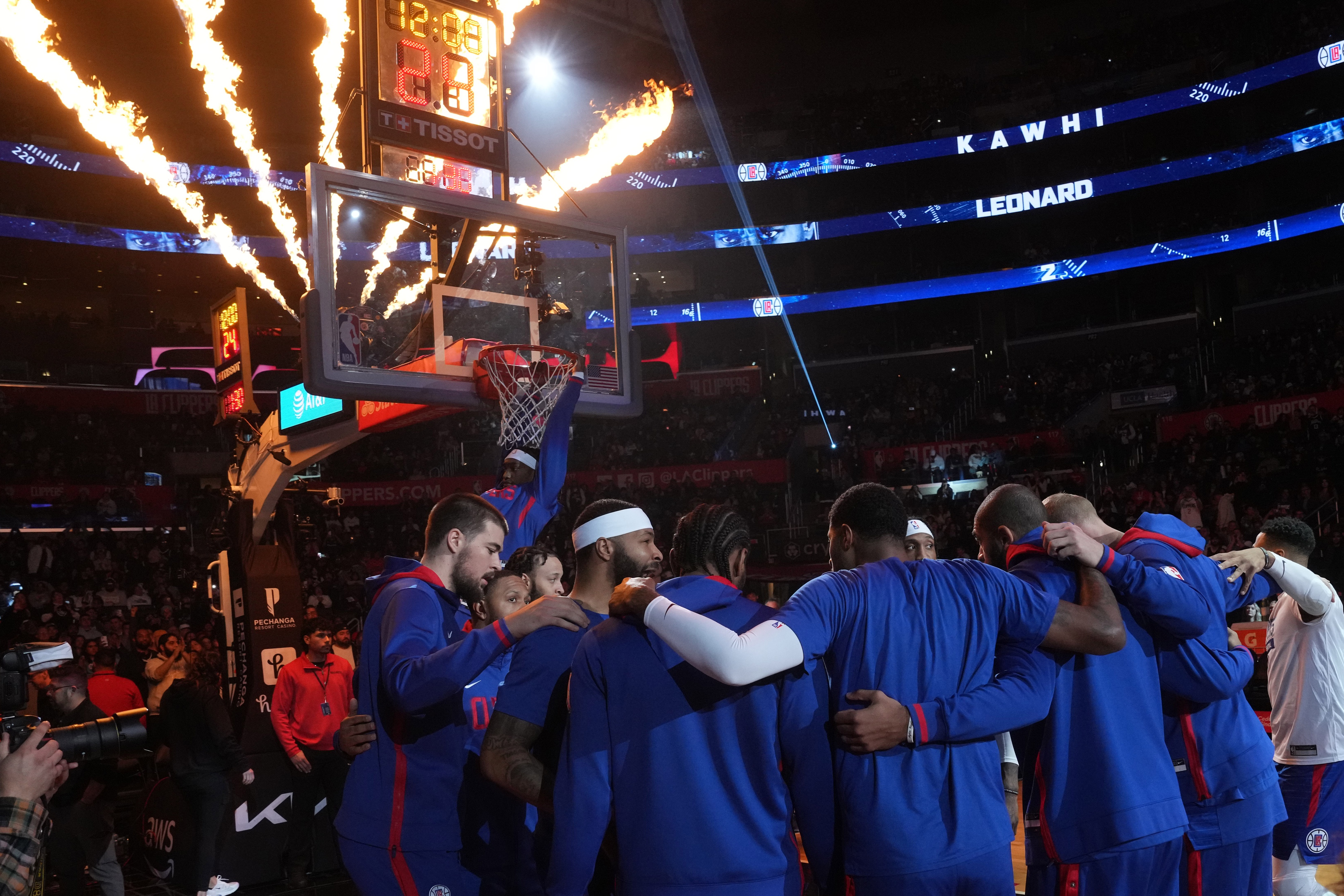 LA Clippers Make Season Announcement - Sports Illustrated LA Clippers ...