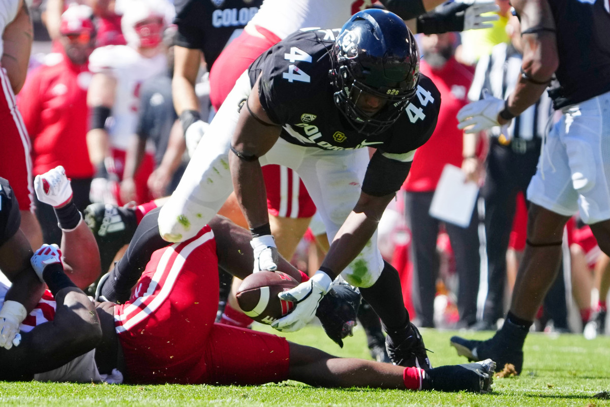 Jordan Domineck dominates the first half helping Colorado lead 13-0 ...