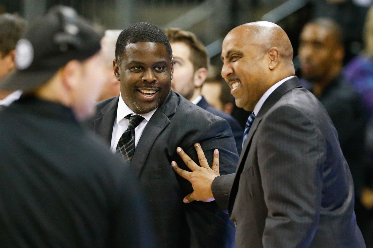 UCLA Basketball: Bruins Social Media Team Honors Numerous University ...