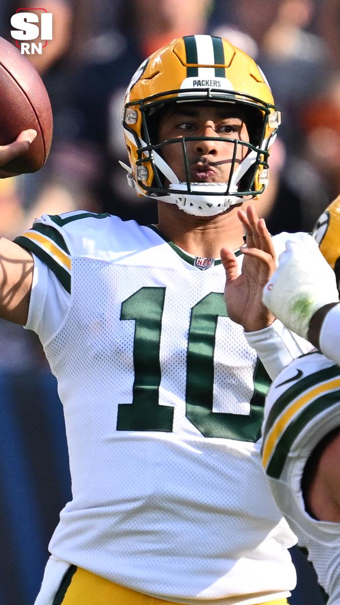 Jordan Love Continues Packers Dominance of Bears - Sports Illustrated