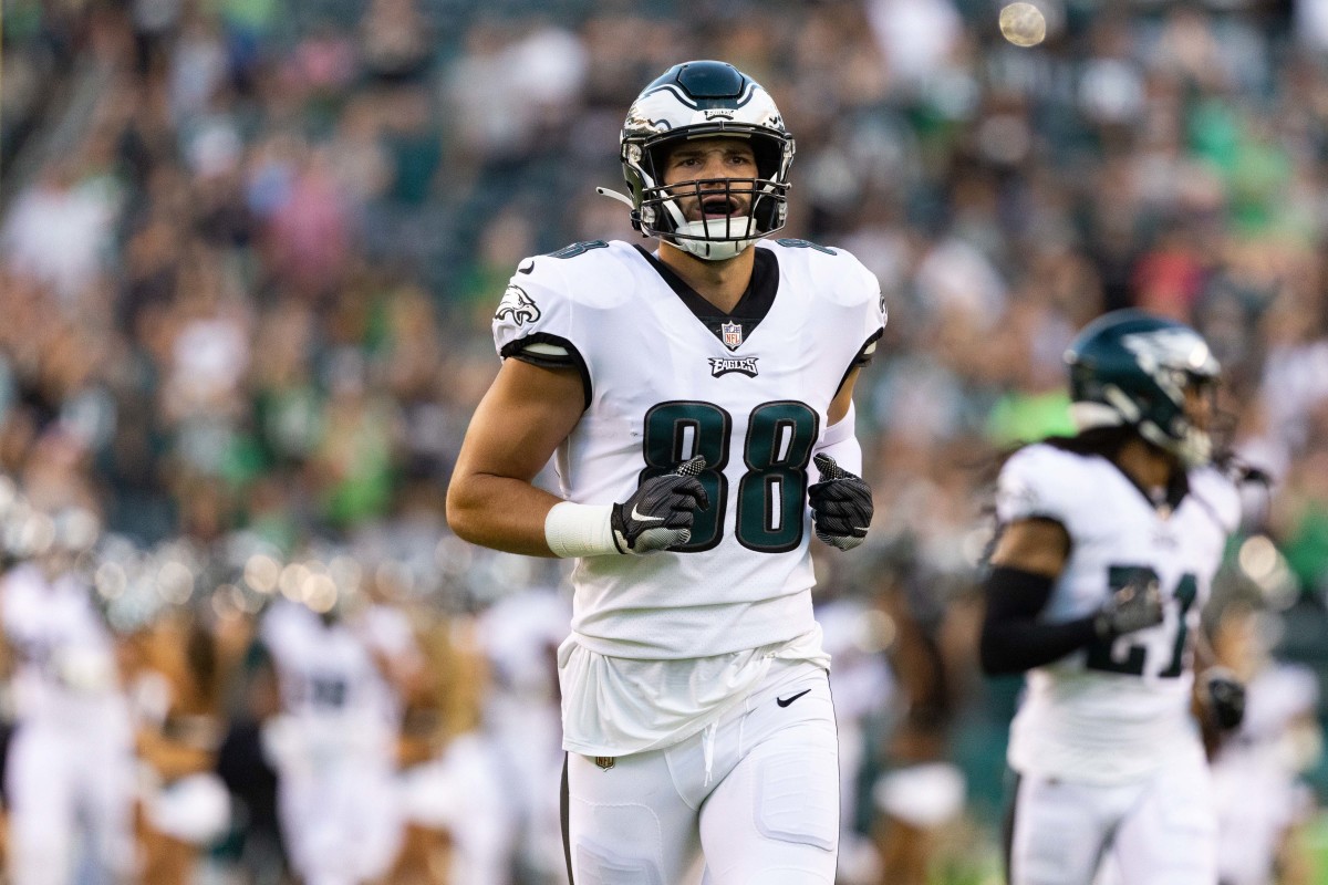 Philadelphia Eagles TE Dallas Goedert Nowhere to Be Found in Win vs ...