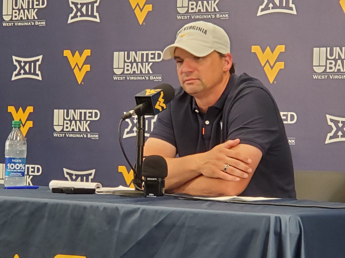 WATCH: Neal Brown Pitt Preview - Sports Illustrated West Virginia ...