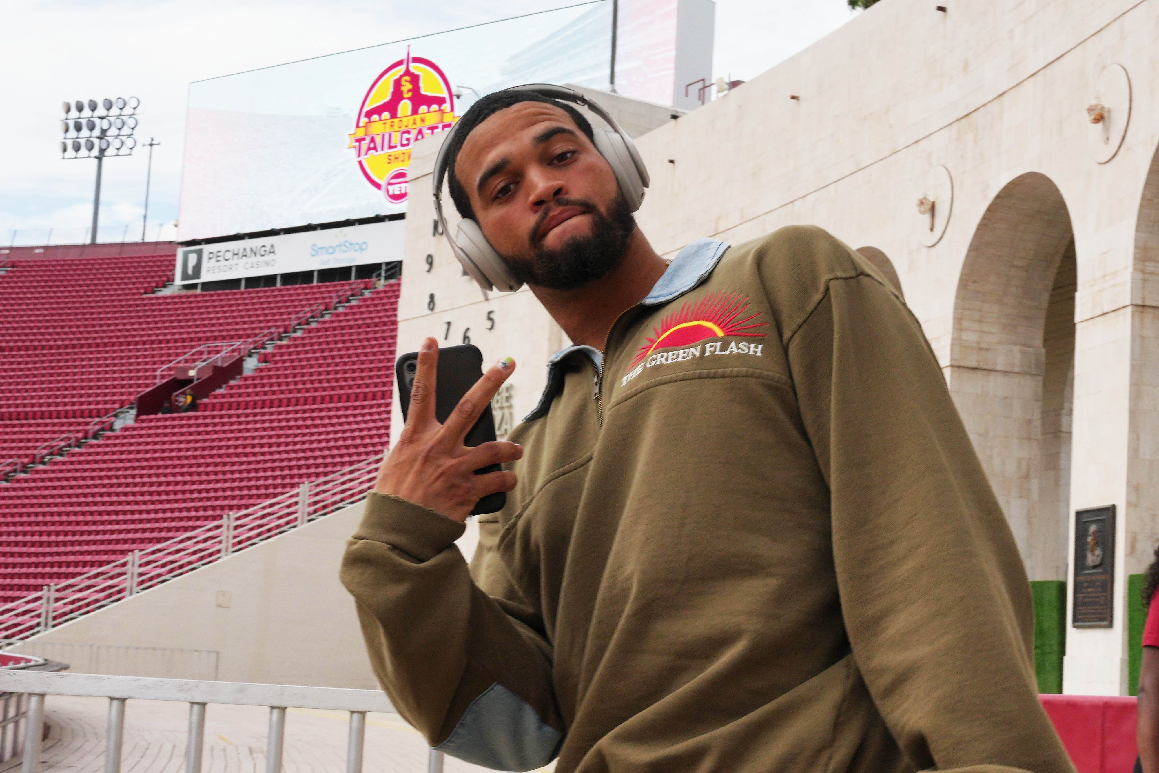 USC Football: Caleb Williams Takes Center Stage in Heisman House ...