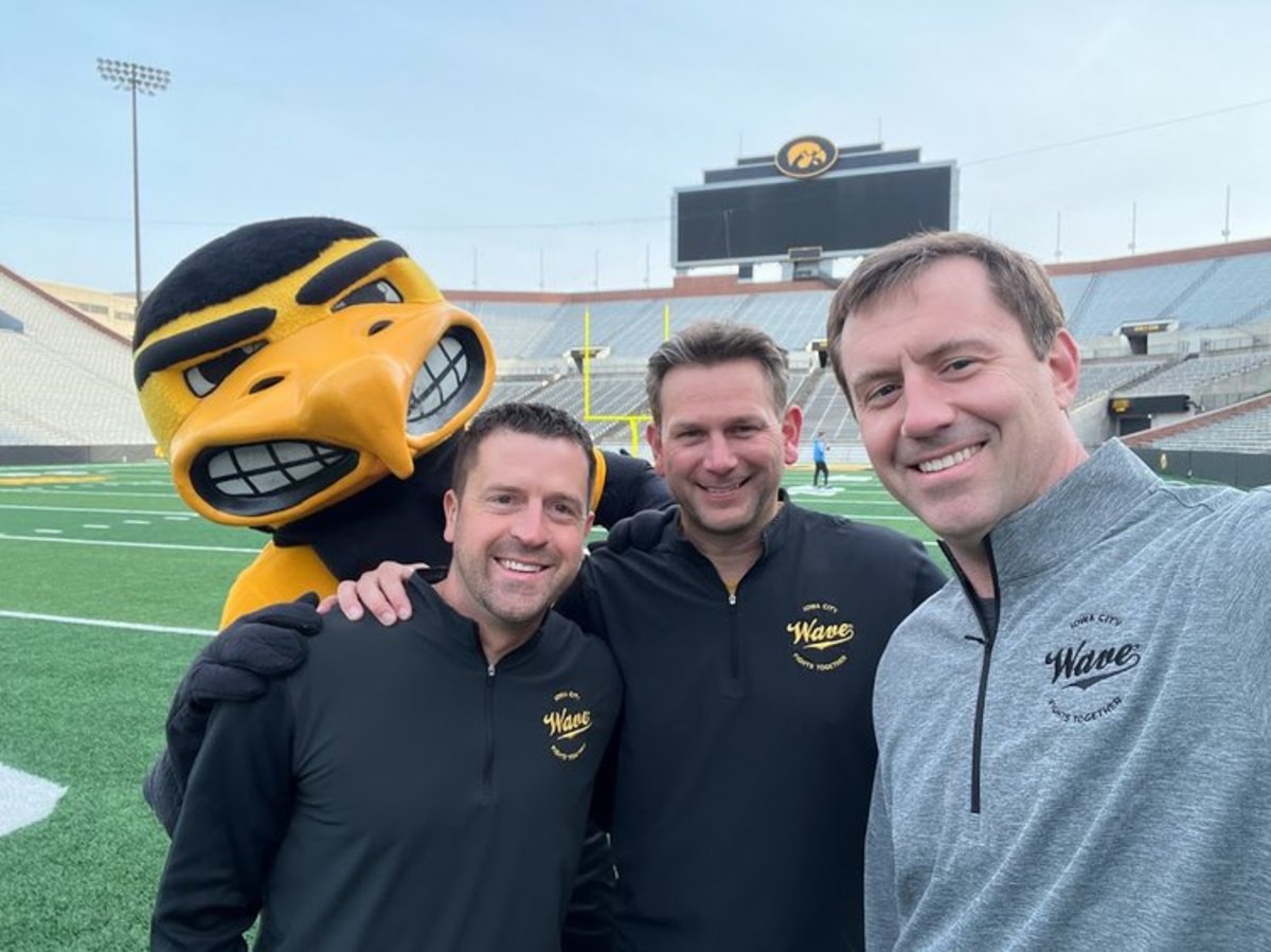 Mickelson, Phillips Honorary Captains - Sports Illustrated Iowa ...