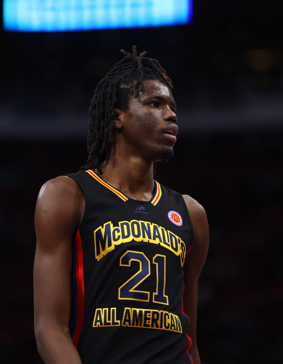 NBA Draft Scouting Report: Arkansas' Baye Fall - NBA Draft Digest ...