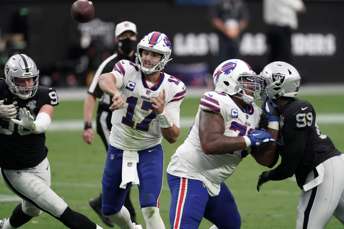 Josh Allen Nearly Perfect At Halftime As Buffalo Bills Lead Las Vegas Raiders - Sports ...