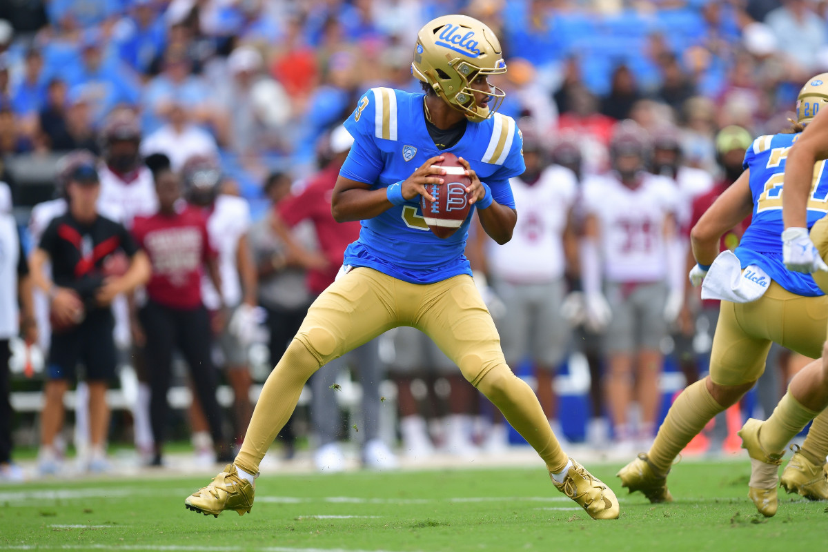 UCLA Head Coach Chip Kelly Insists He Didn't See Critical Comments ...