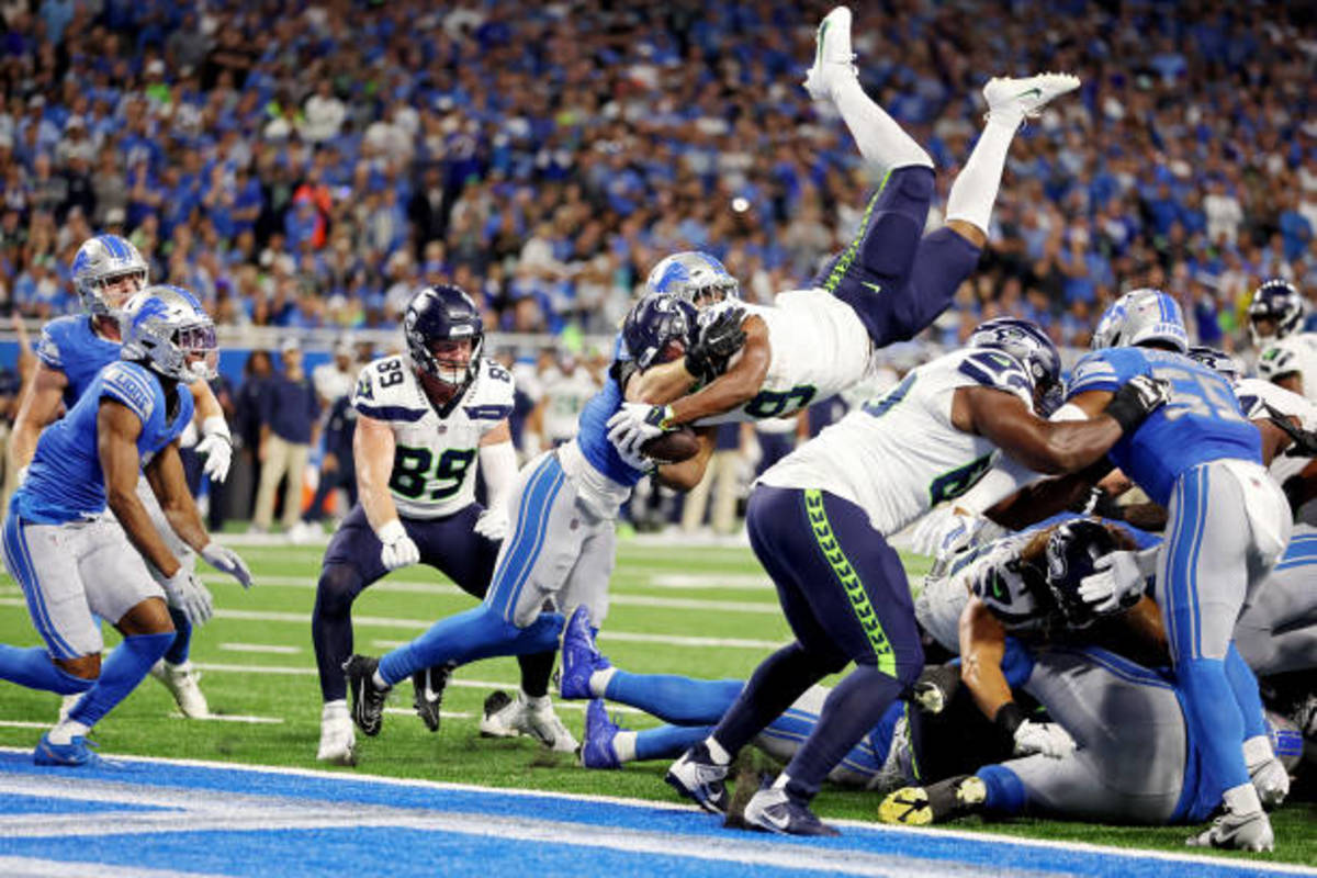 Seahawks WATCH: Lions Fumble Leads to 2nd TD for Ken Walker - Sports ...