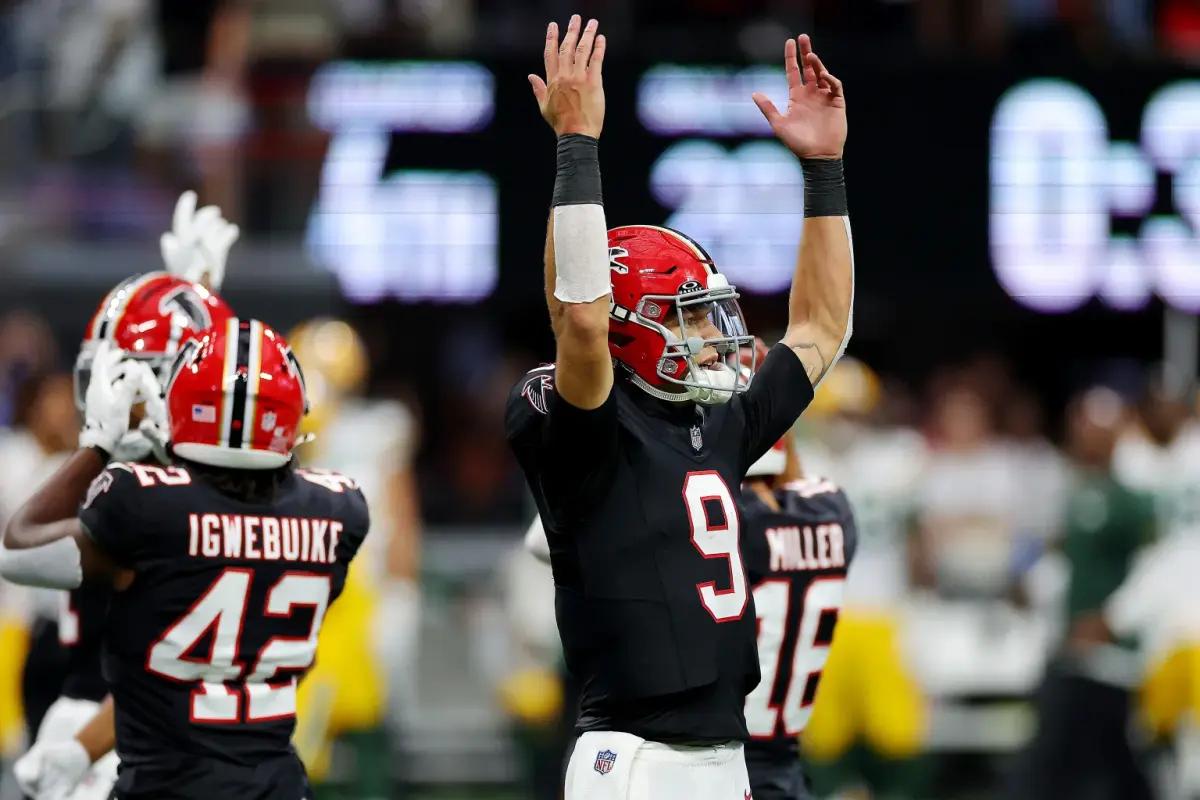 Desmond Ridder 'Confident' in Arthur Smith, Improving Falcons' Offense ...