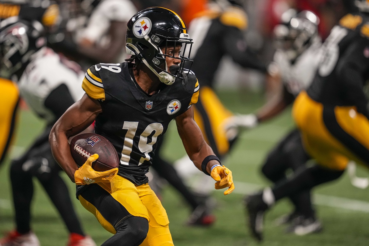 Pittsburgh Steelers Make Two Changes to Starting Lineup - Sports ...