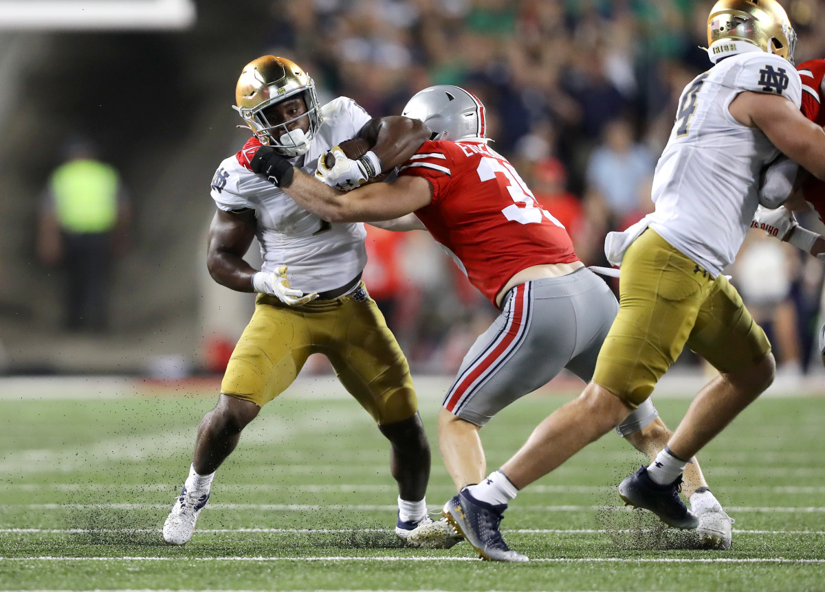 Notre Dame Fighting Irish Prepare For 'Clash Of Football Greats ...