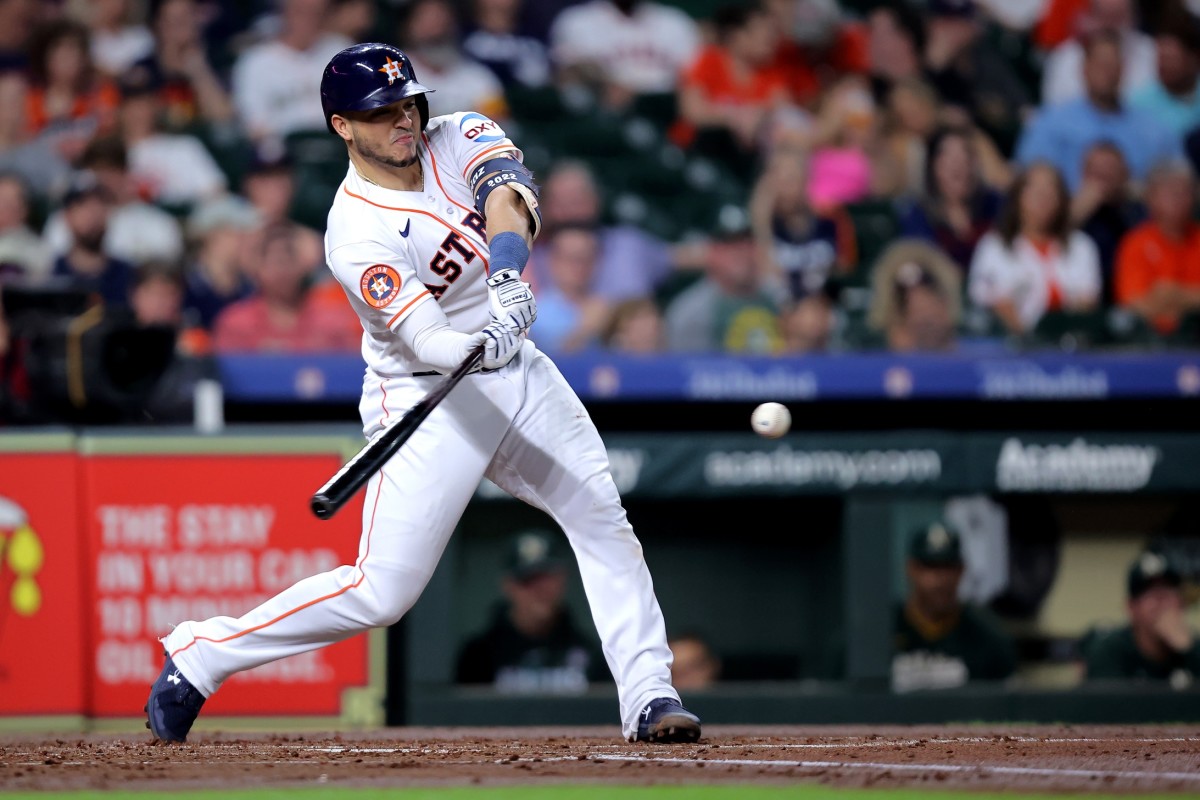 Houston Astros Rookie Moving Up Powerful List in Team Record Books ...