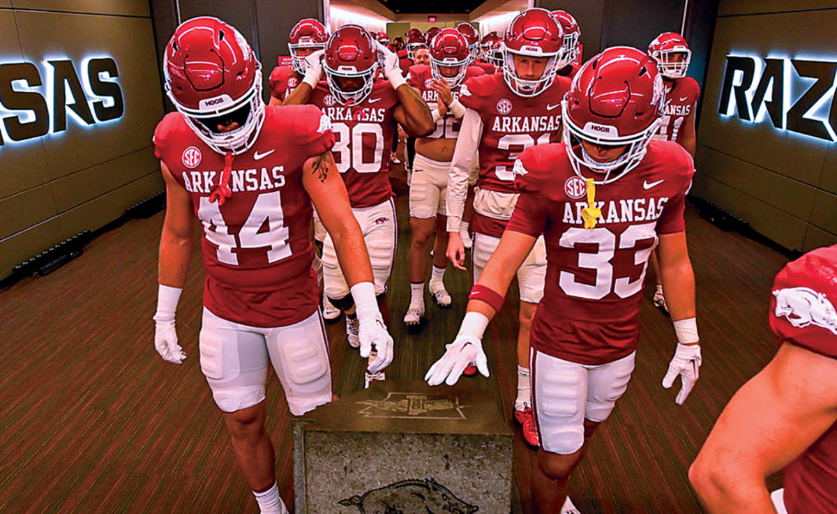 Four Questions Before Hogs Take on LSU - Sports Illustrated All Hogs ...