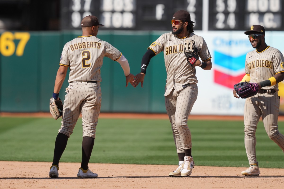 Padres' Fernando Tatis Jr Finally Gets His Epic Home Run Robbery in Final Game at Petco - Sports ...