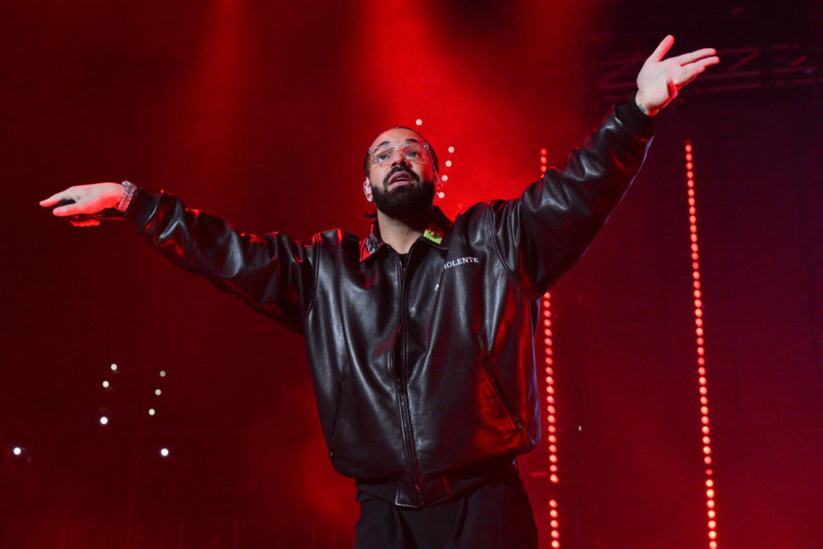 Drake's OVO Limited-Edition College Collection Coming to Texas ...